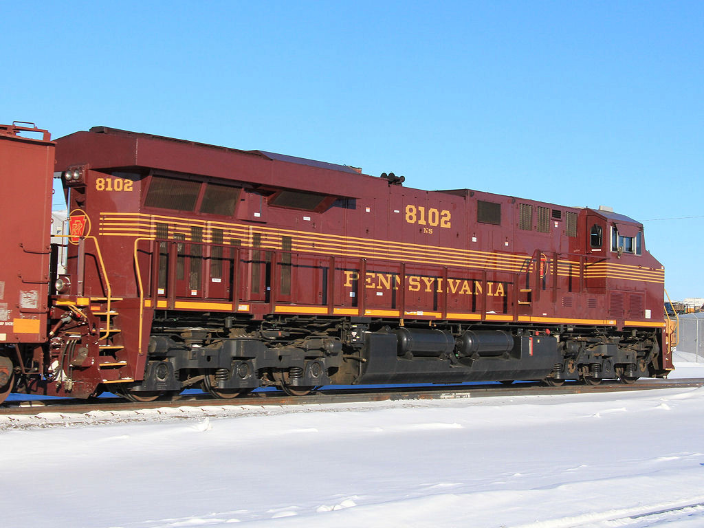 NS 8102